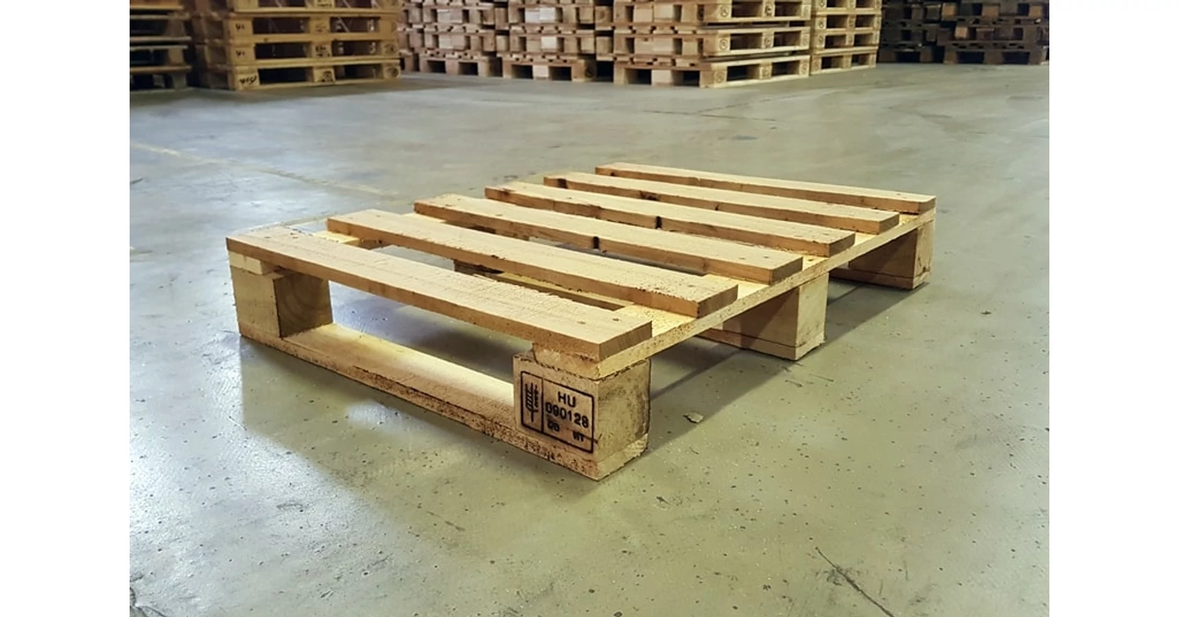 Fa raklap 60x80 cm feles| Jó áron, rendelj!