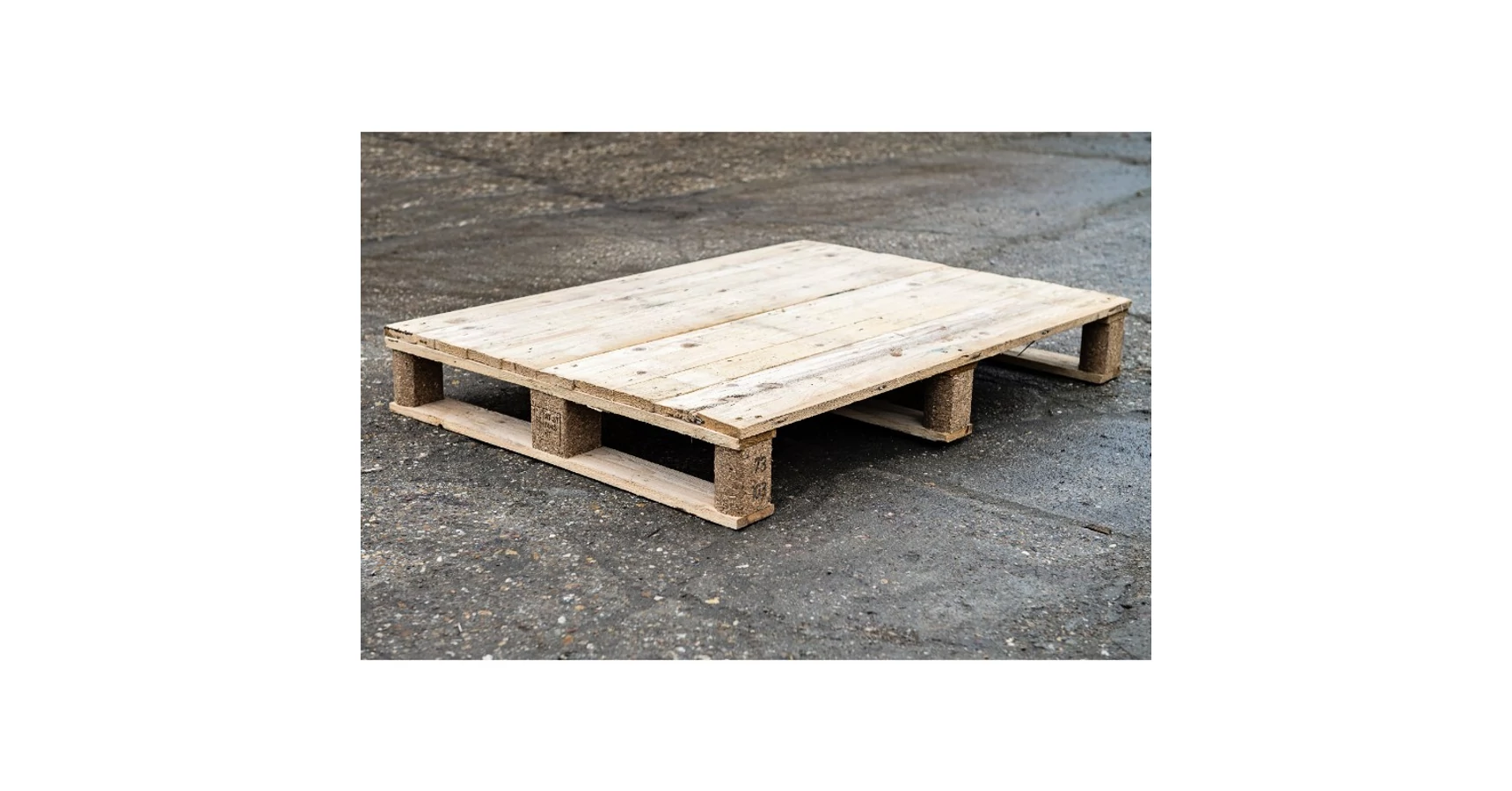 Használt Fa raklap 720x1020 mm méretű|Rendelj most!